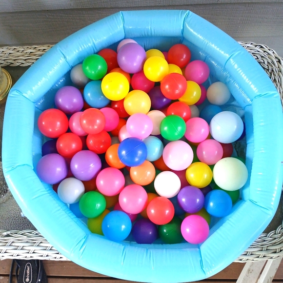 Party Supplies | 10 Colorful Ball Pit For Home Parties The Pool Isnt ...
